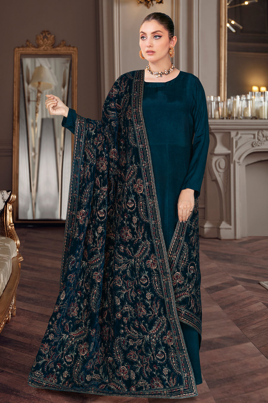 Velvet Dresses | Women Velvet Dress Designs | Latest Velvet Collection ...