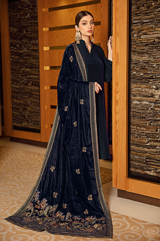 Luxury Shawls Collection | Embroidered Shawls | Ramsha – Tagged "shawls"