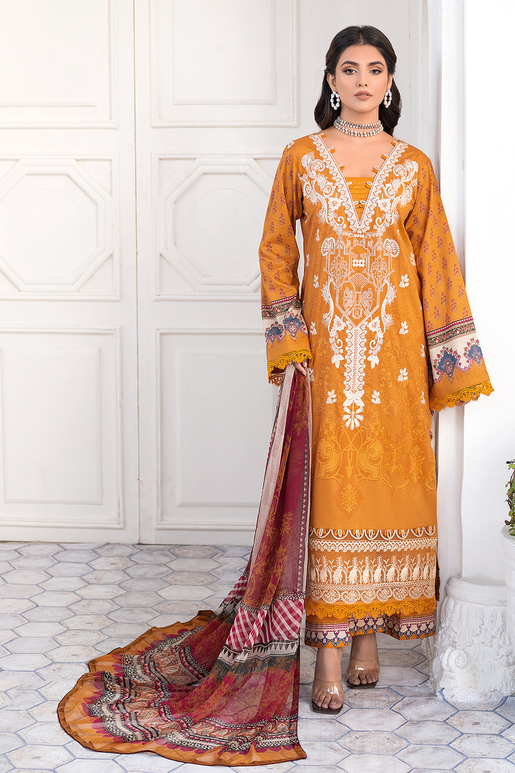 Mashaal Luxury Lawn Vol-06 – Ramsha